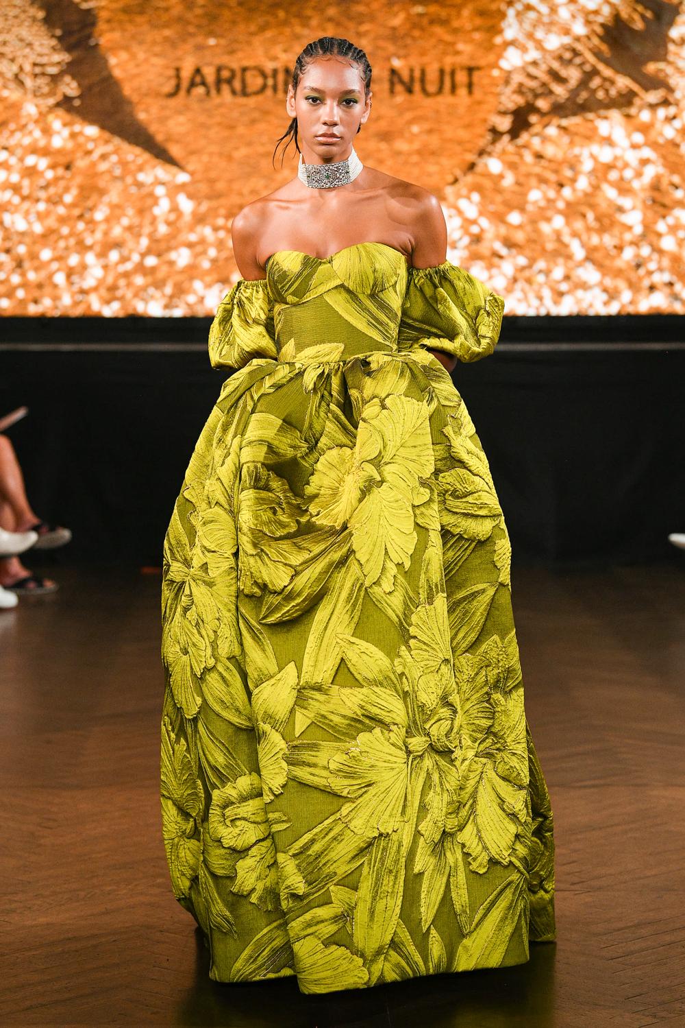 Défilé - Naeem khan - Prêt à porter Printemps-Eté 2023